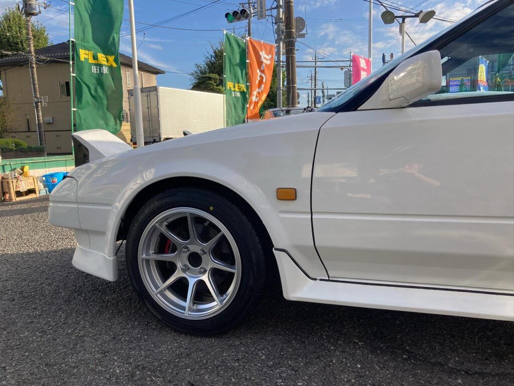 【AW11のイメチェンしてます！】 | フレックス 旧車 川口店